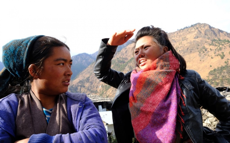 บันทึกเบื้องหลังภาพยนตร์ Gatlang ขับรถไต่เขาเนปาล สู่ความสูง 7,400 ฟุต ...