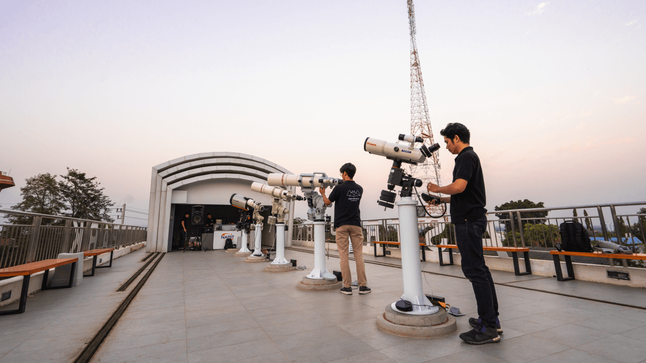 มองดวงดาว เพื่อเข้าใจทุกสิ่ง : สู่ความเวิ้งว้างในจักรวาลห้องทดลองของ ...