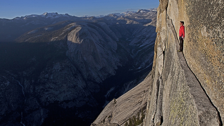 Free Solo ไต่ผาหาความสมบูรณ์แบบ | THE MOMENTUM