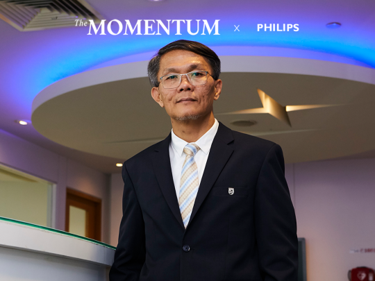 TheMo_PHILIPS-Thumbnail | THE MOMENTUM