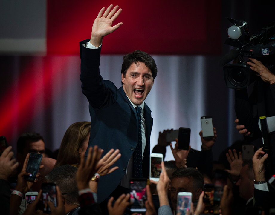 Thumbnail-Justin Trudeau | THE MOMENTUM