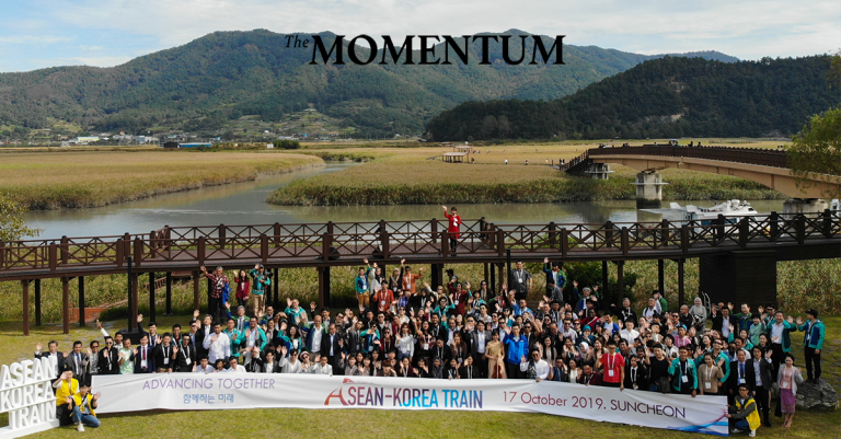 KOREA-FB | THE MOMENTUM