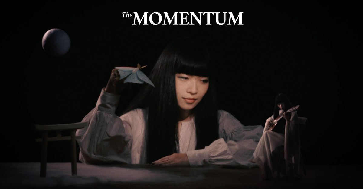 Ichiko Aoba : ดนตรีจากทุ่งแห่งความฝันที่ควรฟังโดยสงบ | THE MOMENTUM
