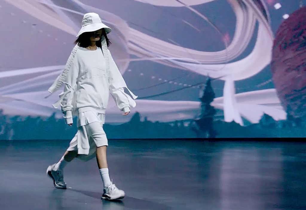 LI-NING แบรนด์กีฬาม้ามืดจากจีน ที่ขึ้นไปยืนบนโพเดียมงานวิ่ง Berlin ...