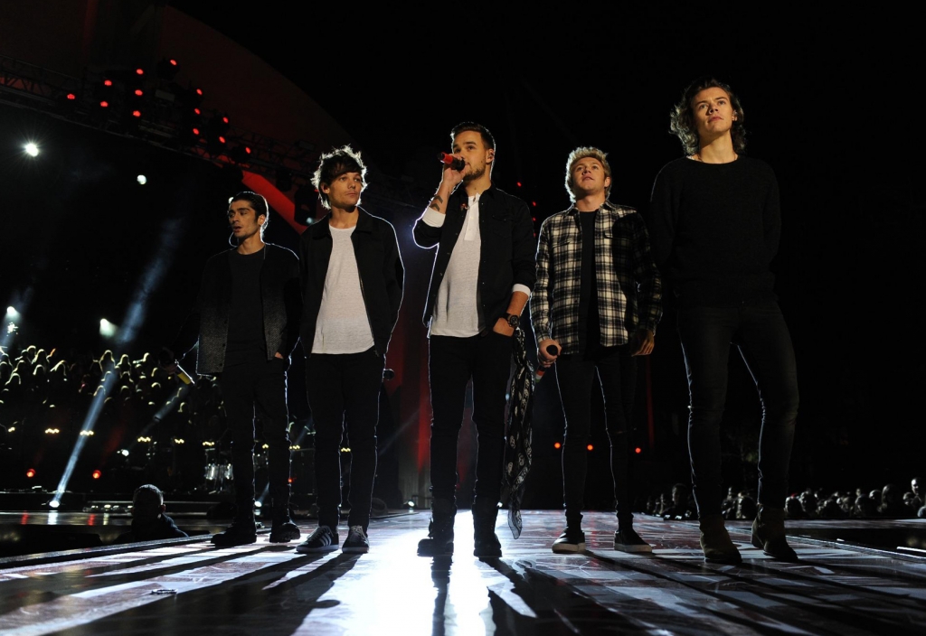 เปิดกล่องความทรงจำ การเดินทาง ความสำเร็จ และบาดแผลของ ‘One Direction’
