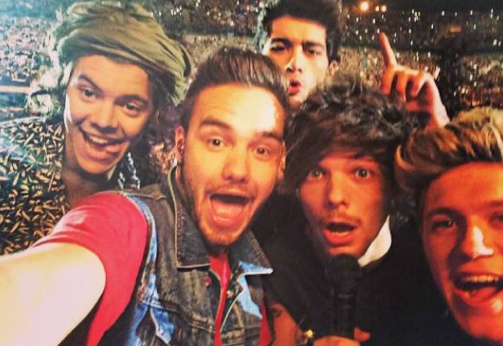 เปิดกล่องความทรงจำ การเดินทาง ความสำเร็จ และบาดแผลของ ‘One Direction’