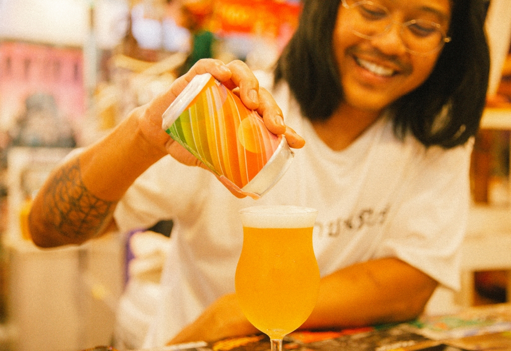 ‘ประชาชนเบียร์’ ชายผู้ไม่อยากเห็นคนไทยตาย เพราะดื่มเหล้าไม่อร่อย