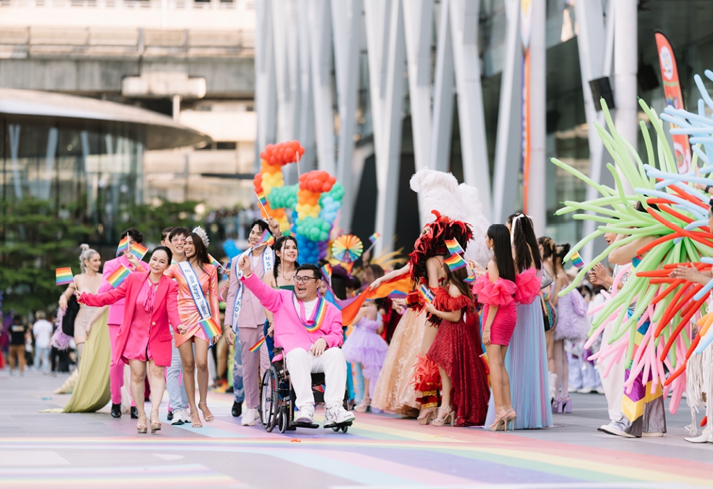 ‘PRIDE FOR ALL’ เทศกาลที่ยืนยันถึงการเป็น ‘พื้นที่’ ที่โอบรับทุกความต่างของผู้คน