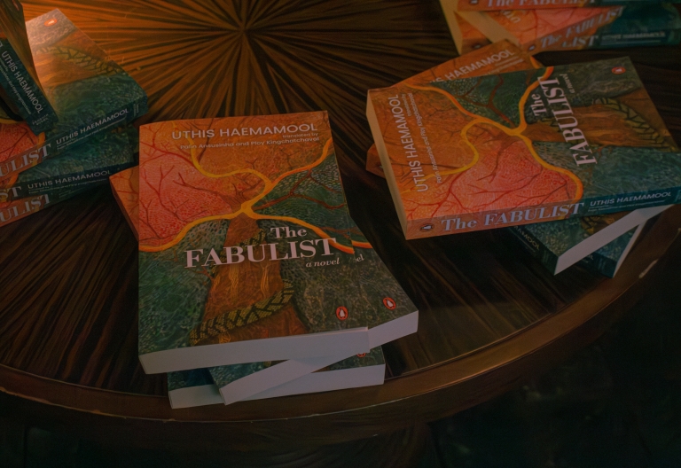 งานเปิดตัวหนังสือ The Fabulist ภาพสะท้อนแวดวงวรรณกรรมไทยที่คนทำงานไม่ ...