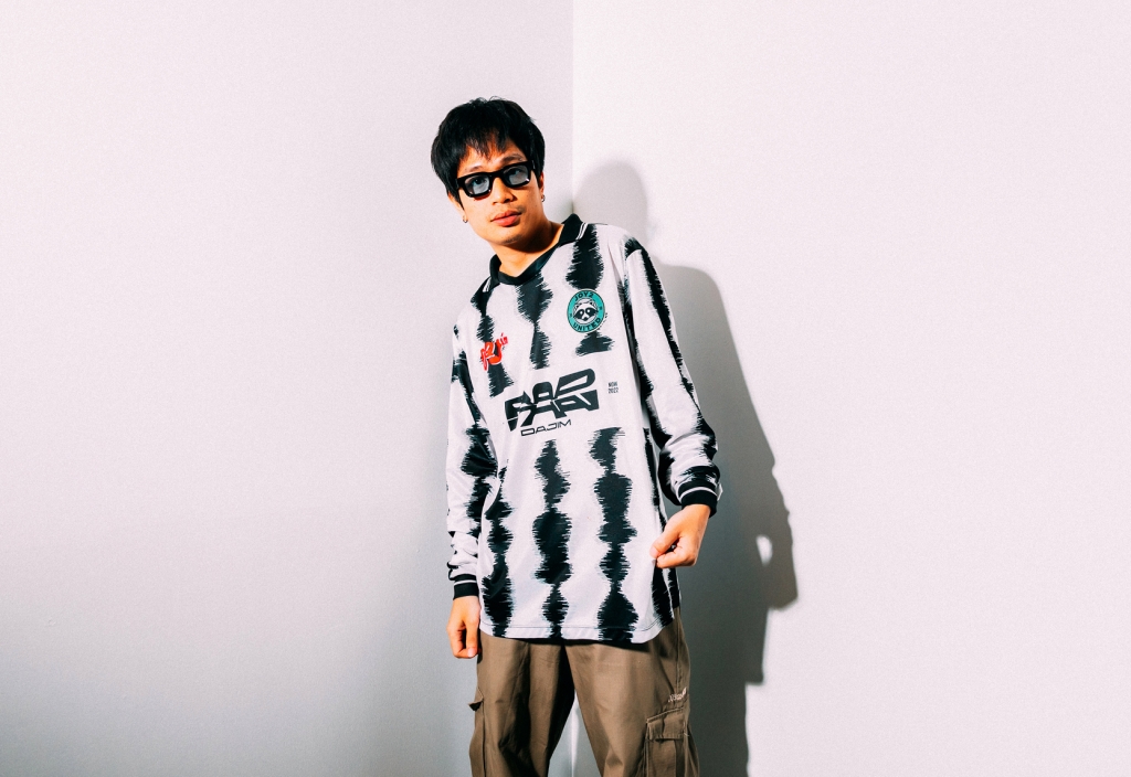 JOY2 แบรนด์เสื้อวงขวัญใจเด็กแนว ของ ‘โอห์ม’ Two Pills After Meal